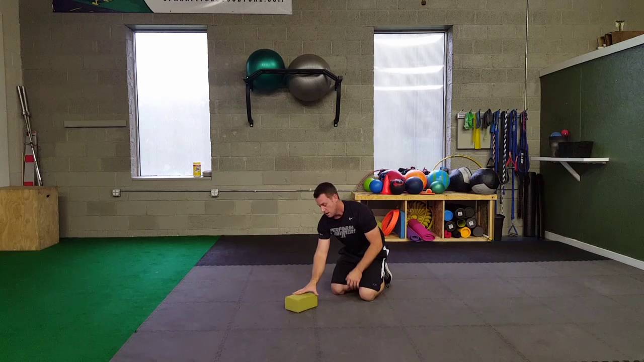 Offset Plank & Pushup - YouTube