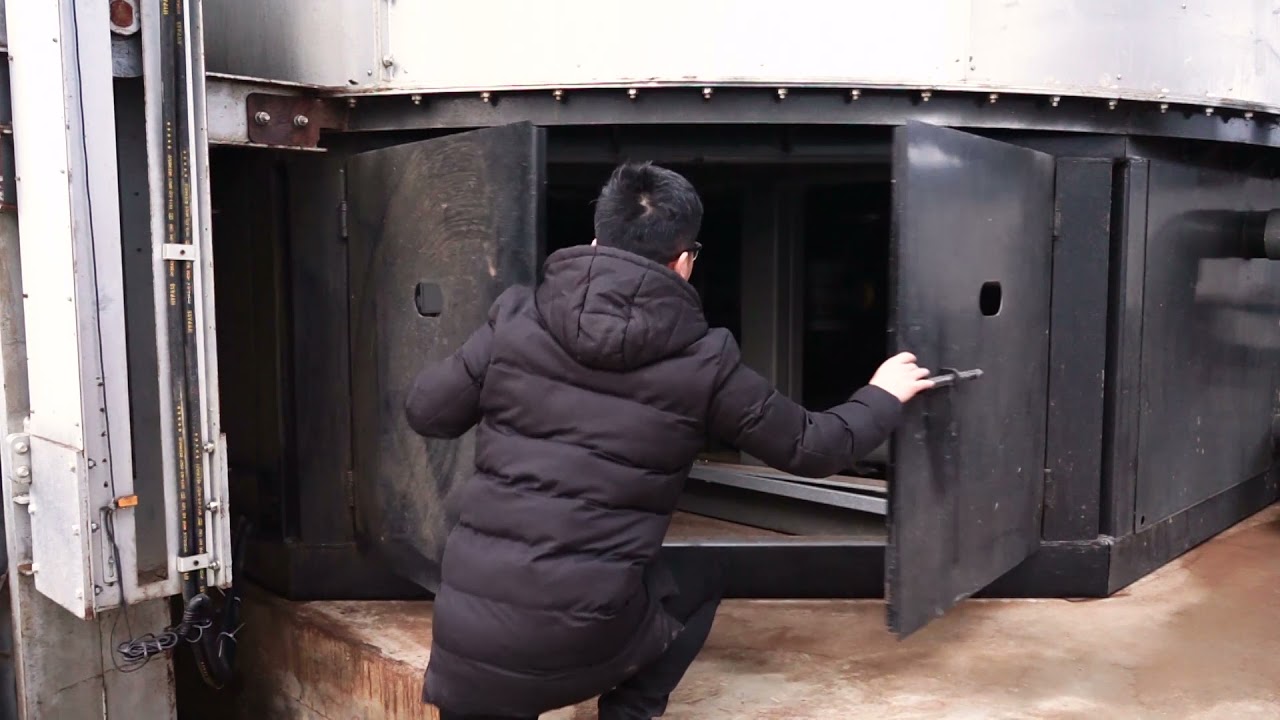 Bolong vertical organic fertilizer compost machine - YouTube