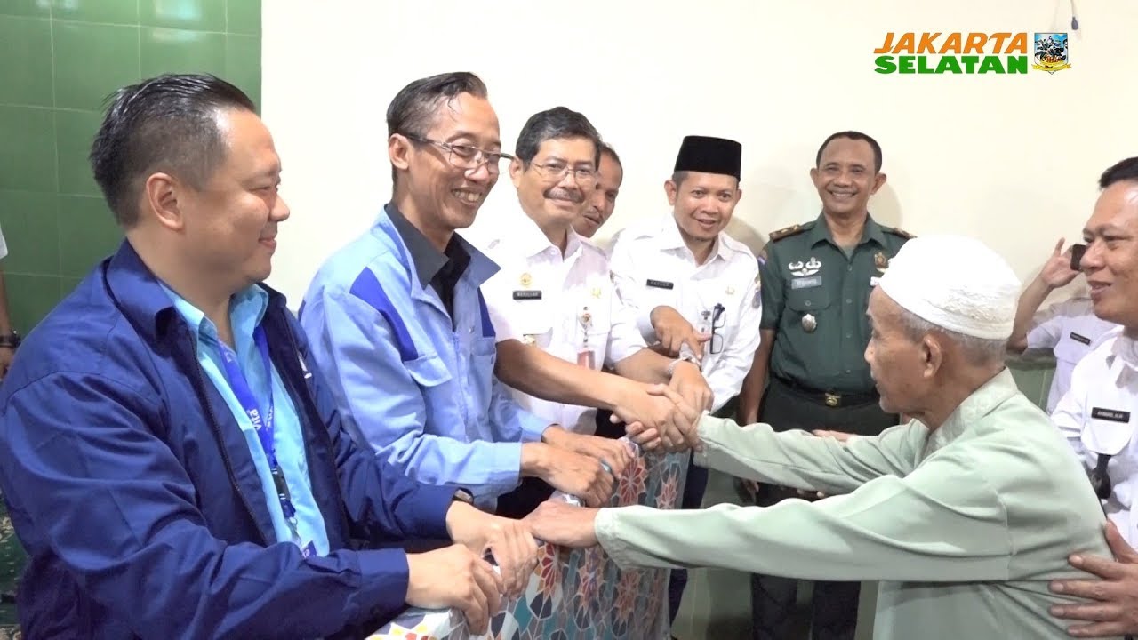 Warga Terdampak Banjir di Kelurahan Ulu Jami Dapat Bantuan 800 Kasur ...