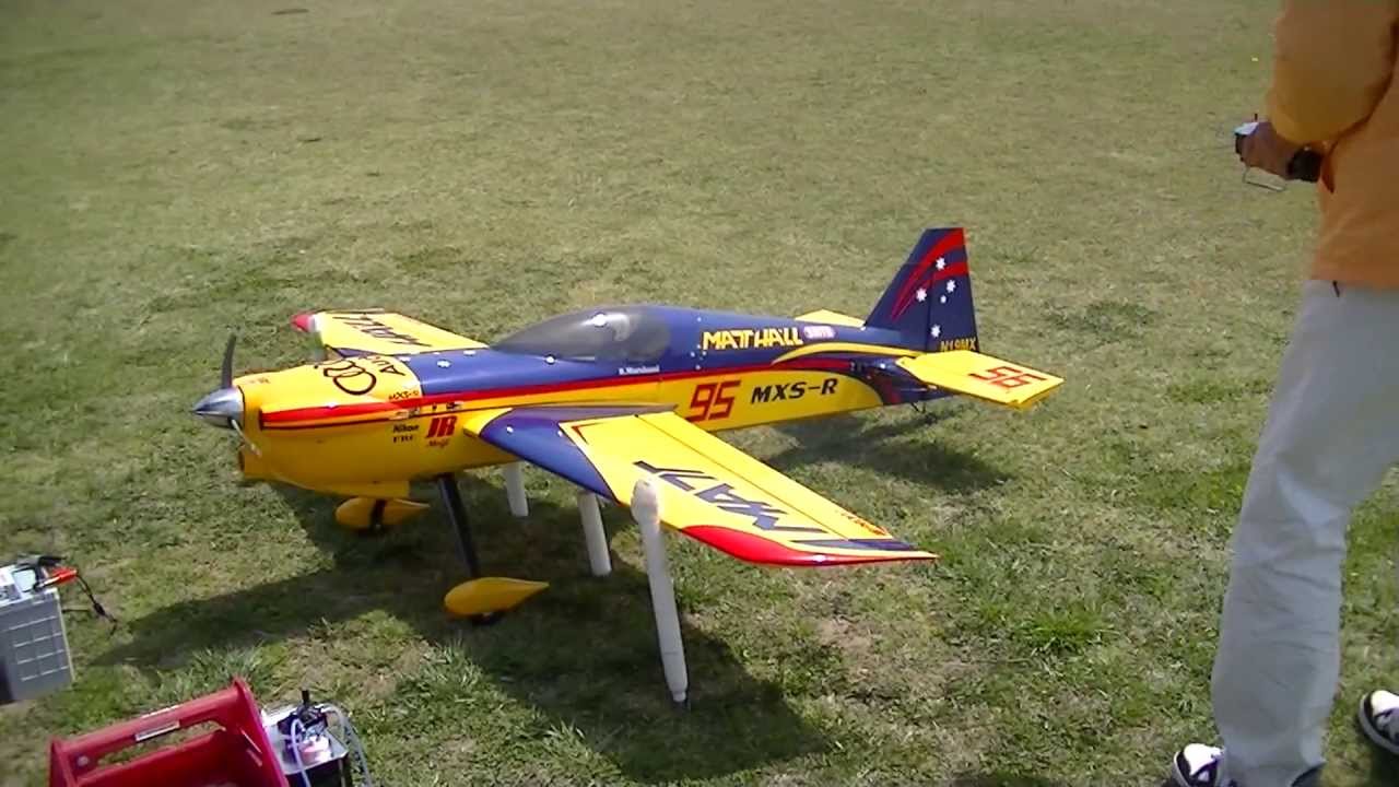 MXS-R 50CC MATT HALL SAITO FA-180B FRC Mr M - YouTube