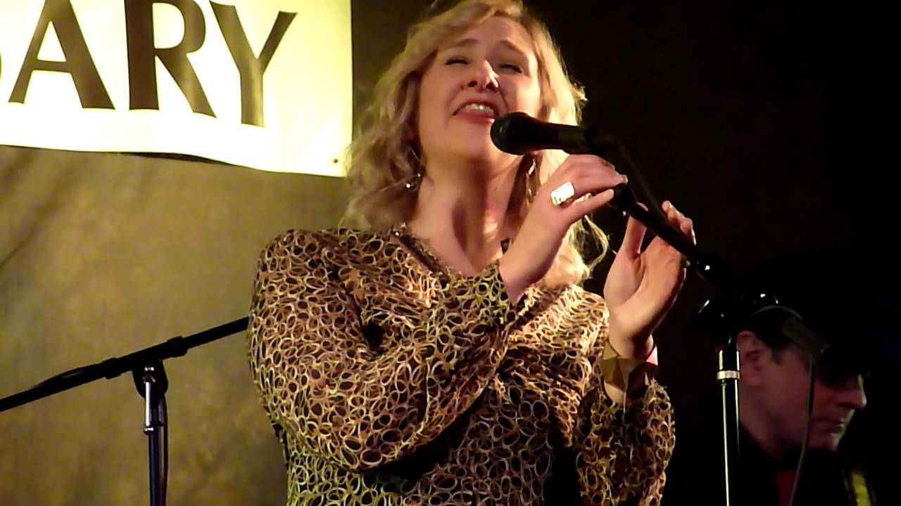 Amy Black "You Better Move On" - YouTube