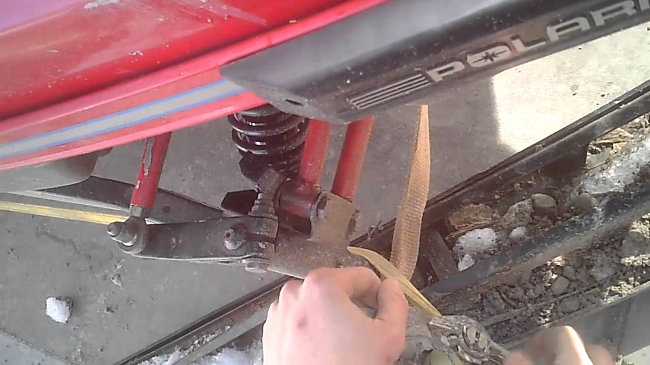 Unloading the Broken Snowmobile - YouTube