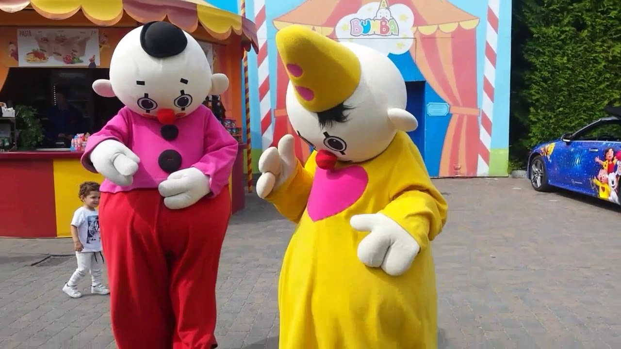 plopsa parade Bumba dance - YouTube