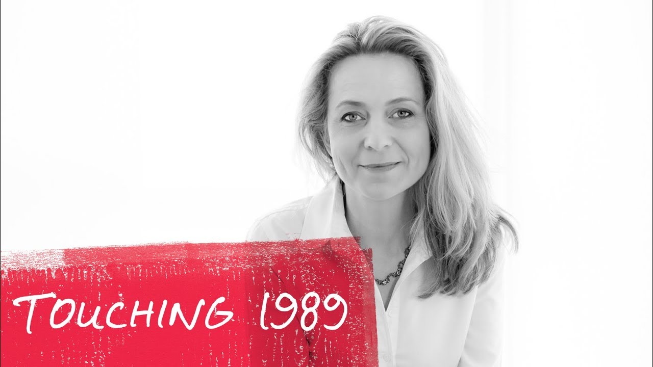 Touching 1989 with Jolly Thompson - YouTube