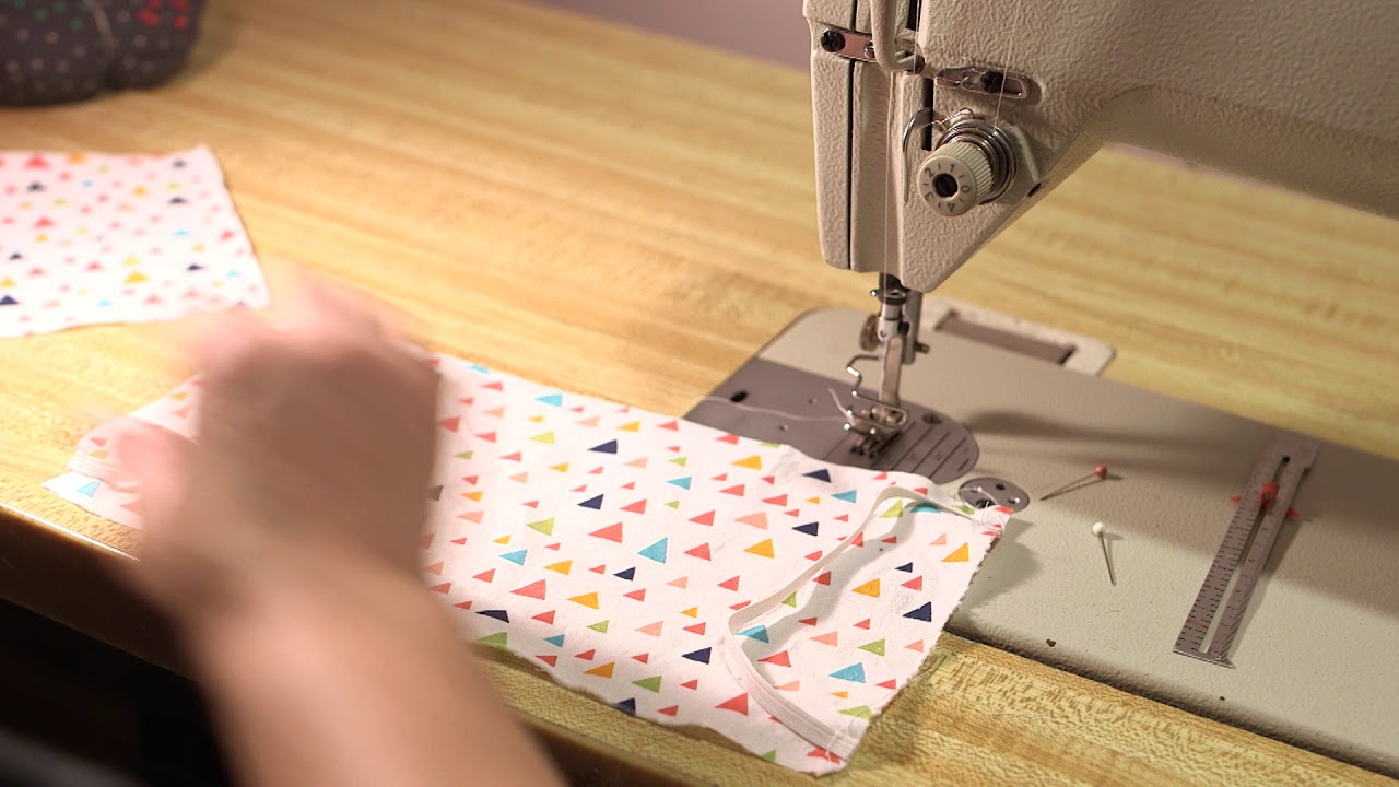 Amy Corriveau: How to sew a mask - YouTube