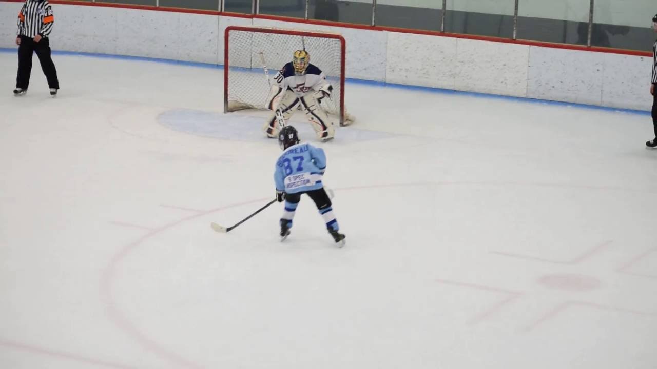 But de Alexis Boudreau, tir de pénalité, vict.6-1 vs Performe Plus ...