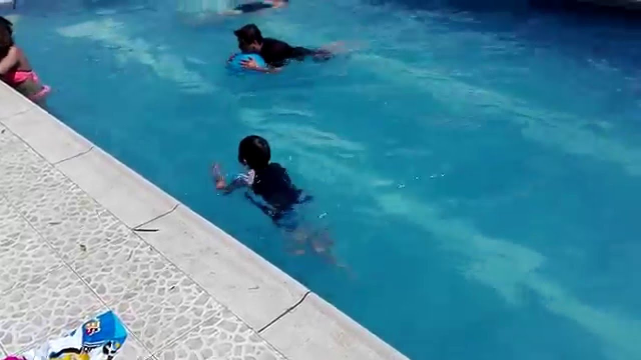 Aprender a nadar como perrito - YouTube