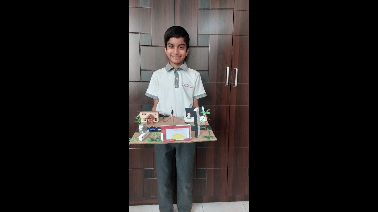 Shams City -Solar Energy -School Project - YouTube