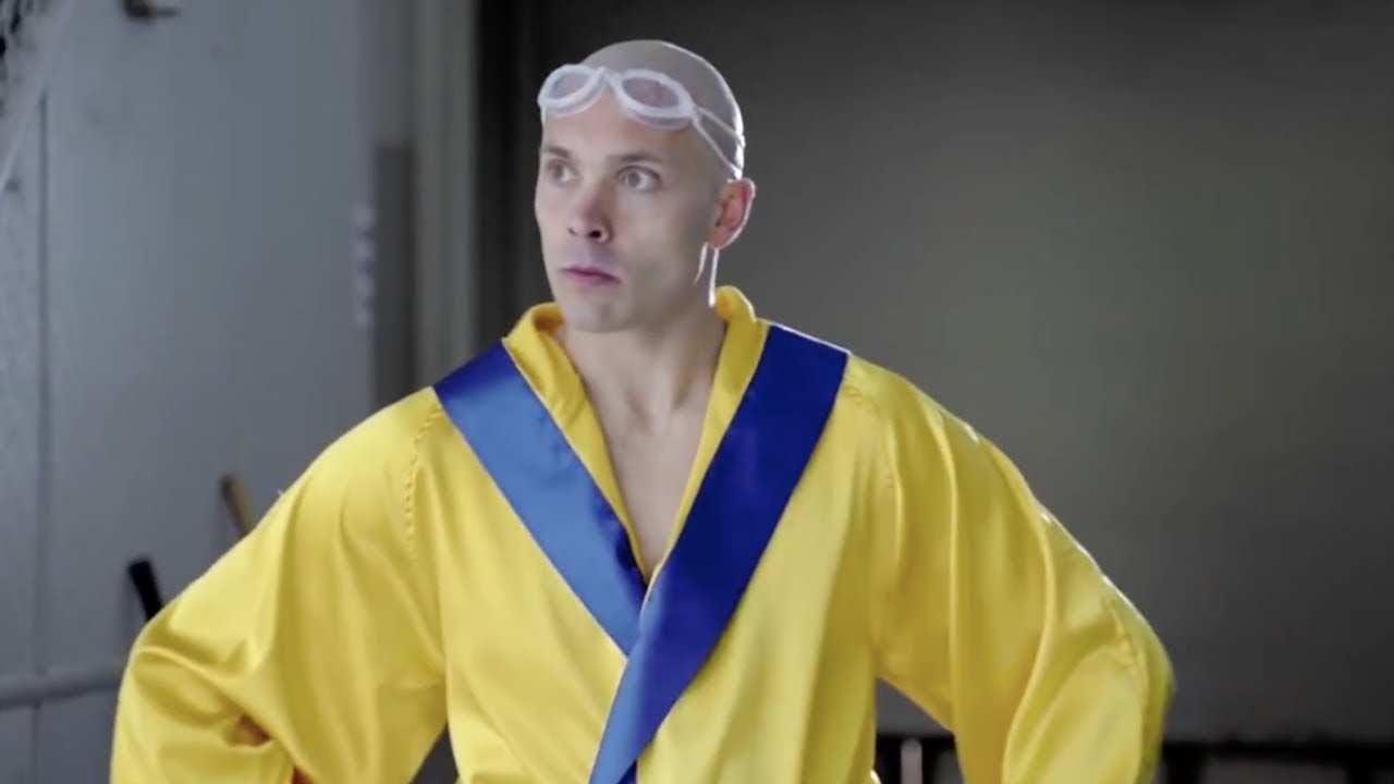 BIC vante son rasoir avec beaucoup d'humour - YouTube