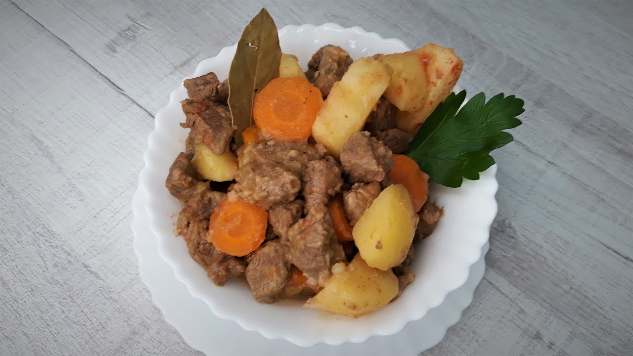 Carne Guisada Con papas - YouTube