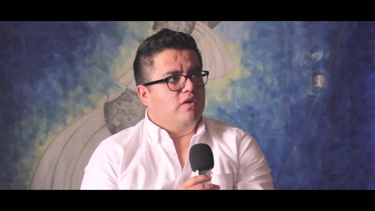 Entrevista con Emmanuel Aguilar de Design Within Reach - YouTube