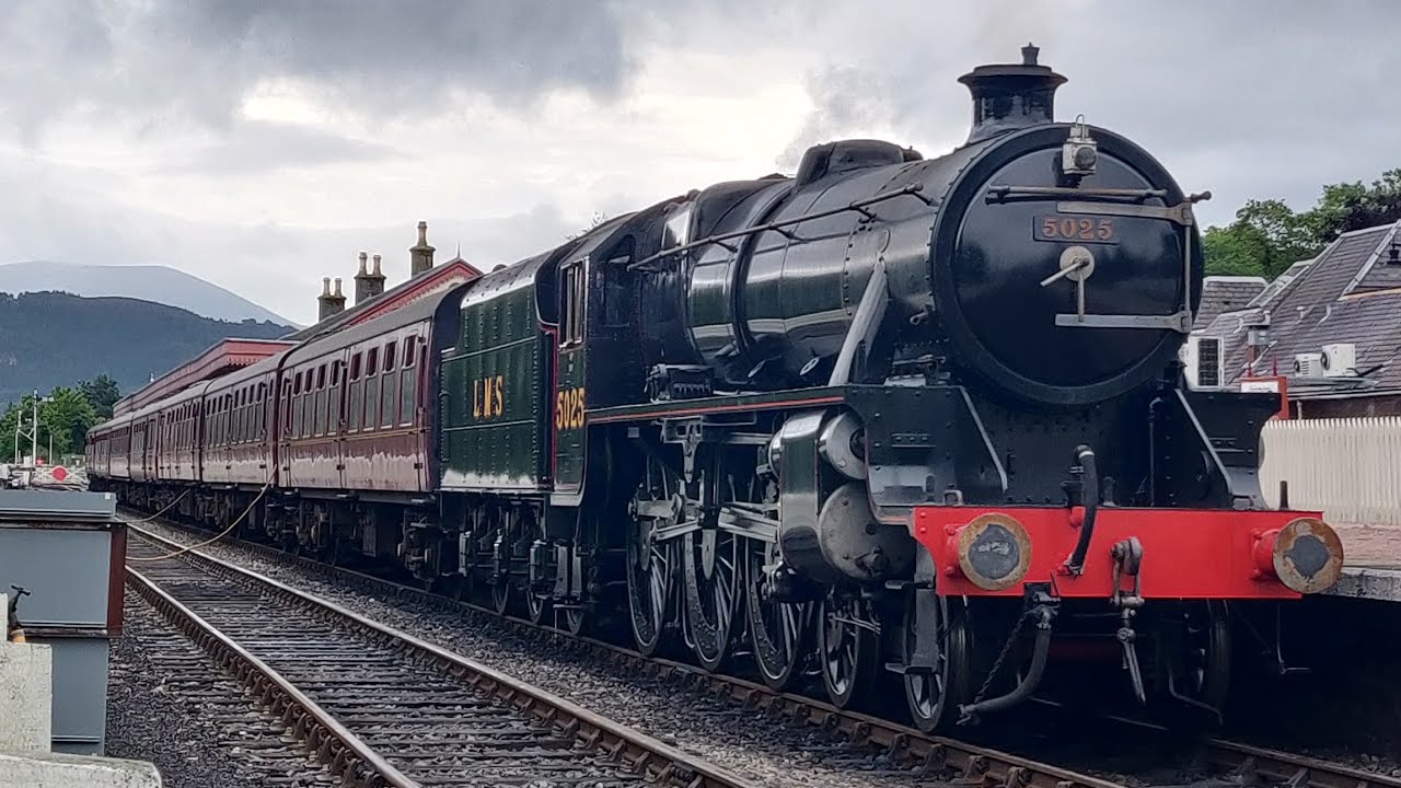 Black 5 Steam Locomotive 5025 back in use on the Strathspey Railway ...