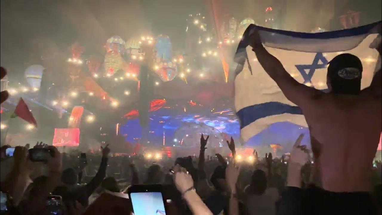 Martin Garrix - In The Name Of Love ( Tomorrowland 2023 W1 ) - YouTube