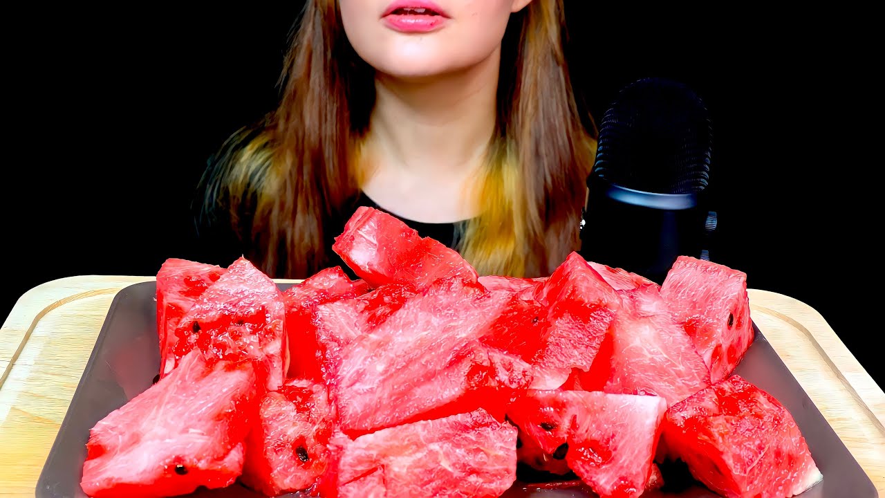 ASMR WATERMELON MUKBANG EATING SOUNDS - YouTube