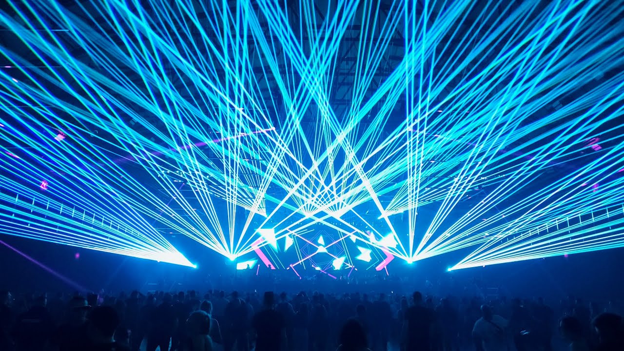 Raxeller @ Verknipt Poland 2024 - YouTube