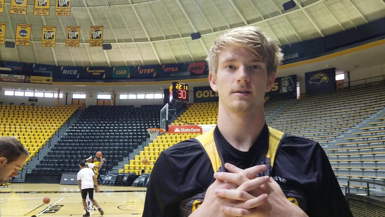 Hunter Dean 2019 Basketball Practice Interview - YouTube