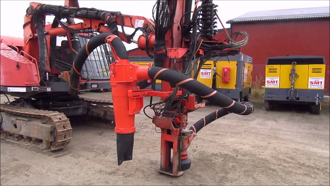 Sandvik DX780 Drill rig - YouTube