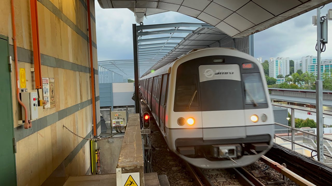 (Very Strong Motor) KHI* C751B set 311/312 ride from NS9 Woodlands to ...