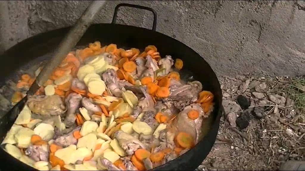 POLLO AL DISCO (disk chicken) - YouTube