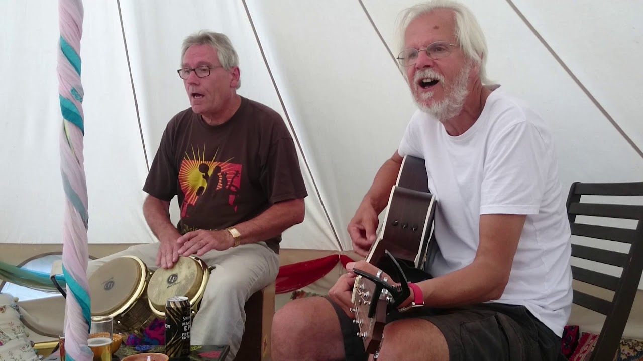 BELL TENT SESSIONS Featuring Andrew Gilliver and Jeff Willacy. - YouTube