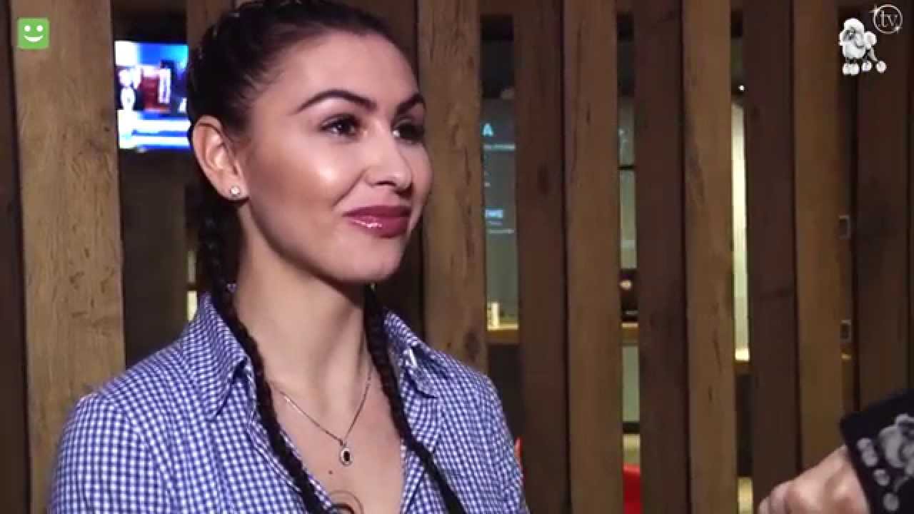 Angelika Fajcht: "Za pół roku wystąpię w filmie!" - YouTube