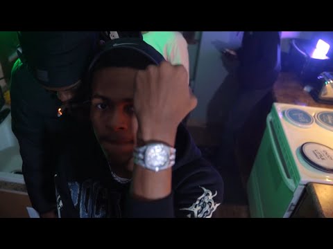 Lil trolly - roundtrip (official music video) - YouTube