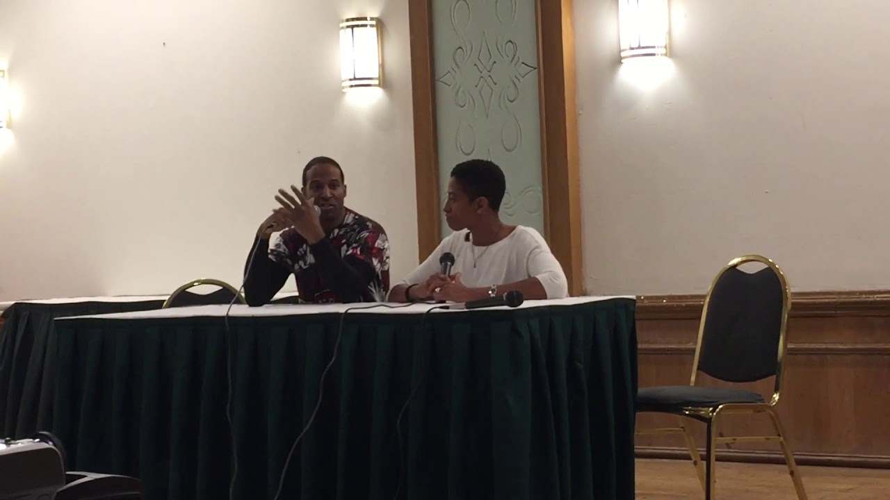 Jénel Stevens panel at Big Apple Comic Con - YouTube