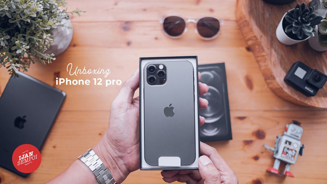 iPhone 12 PRO Graphite (Unboxing & Hands-On video) - YouTube