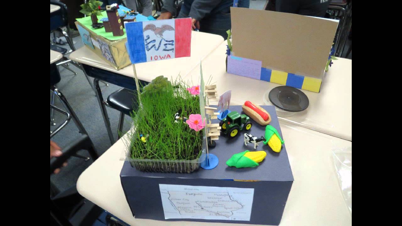 Iowa State Float by I'm King @ erictheelephant channel - YouTube