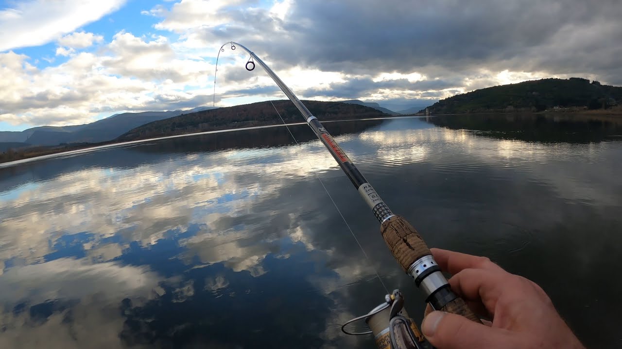 Pescando truchas Arco iris Salvajes en embalse a Buldo | Tª pesca 2020 ...