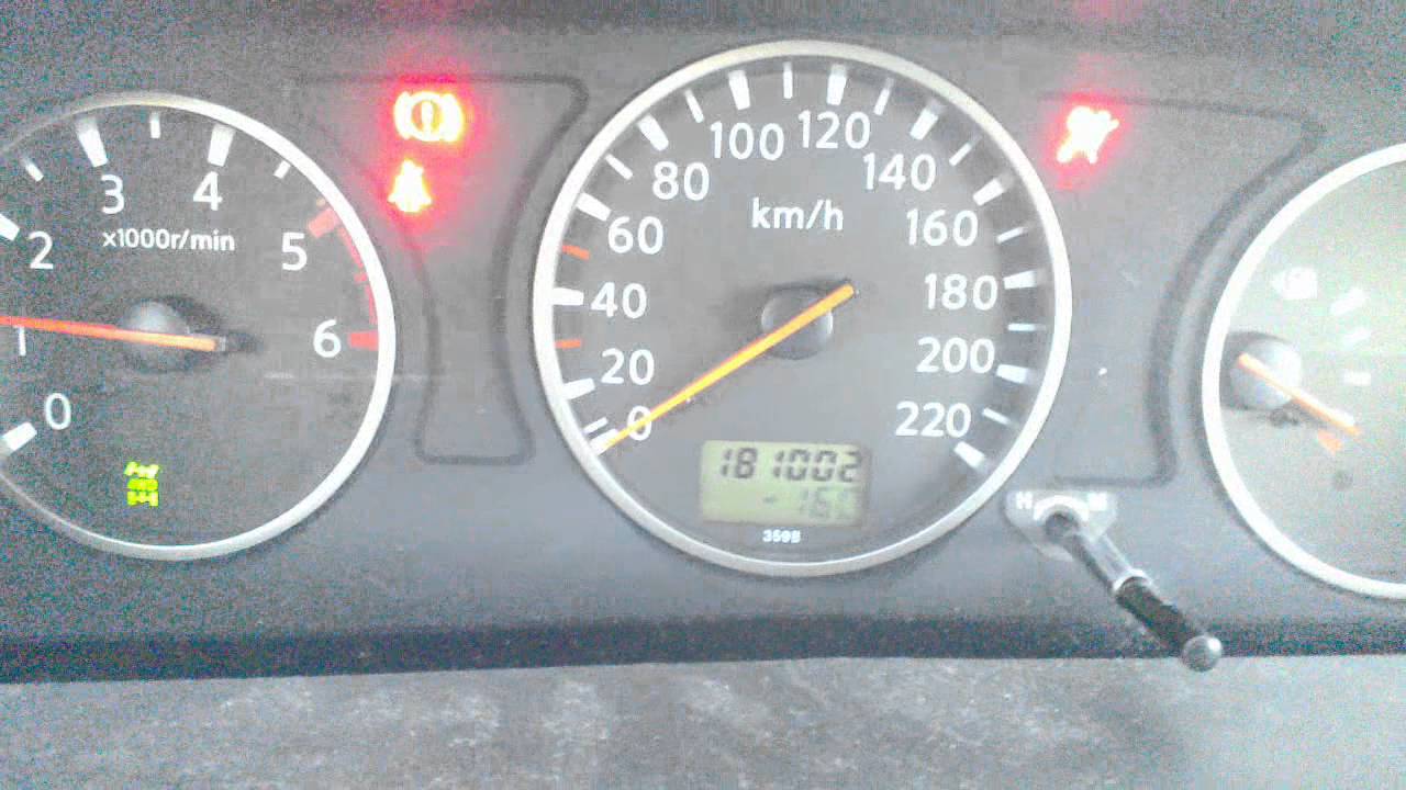 Nissan xtrail -16c Cold start - YouTube