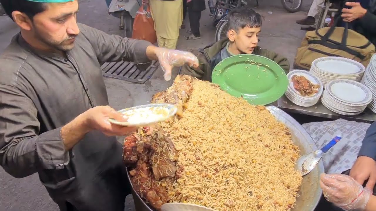 KABULI PULAO RECIPE | How To Make 200+ KG Afghani Pulao | Plov Rice ...