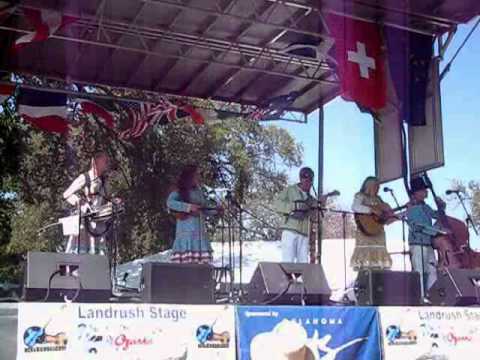 Alaska String Band @ OIBF 2010 - YouTube