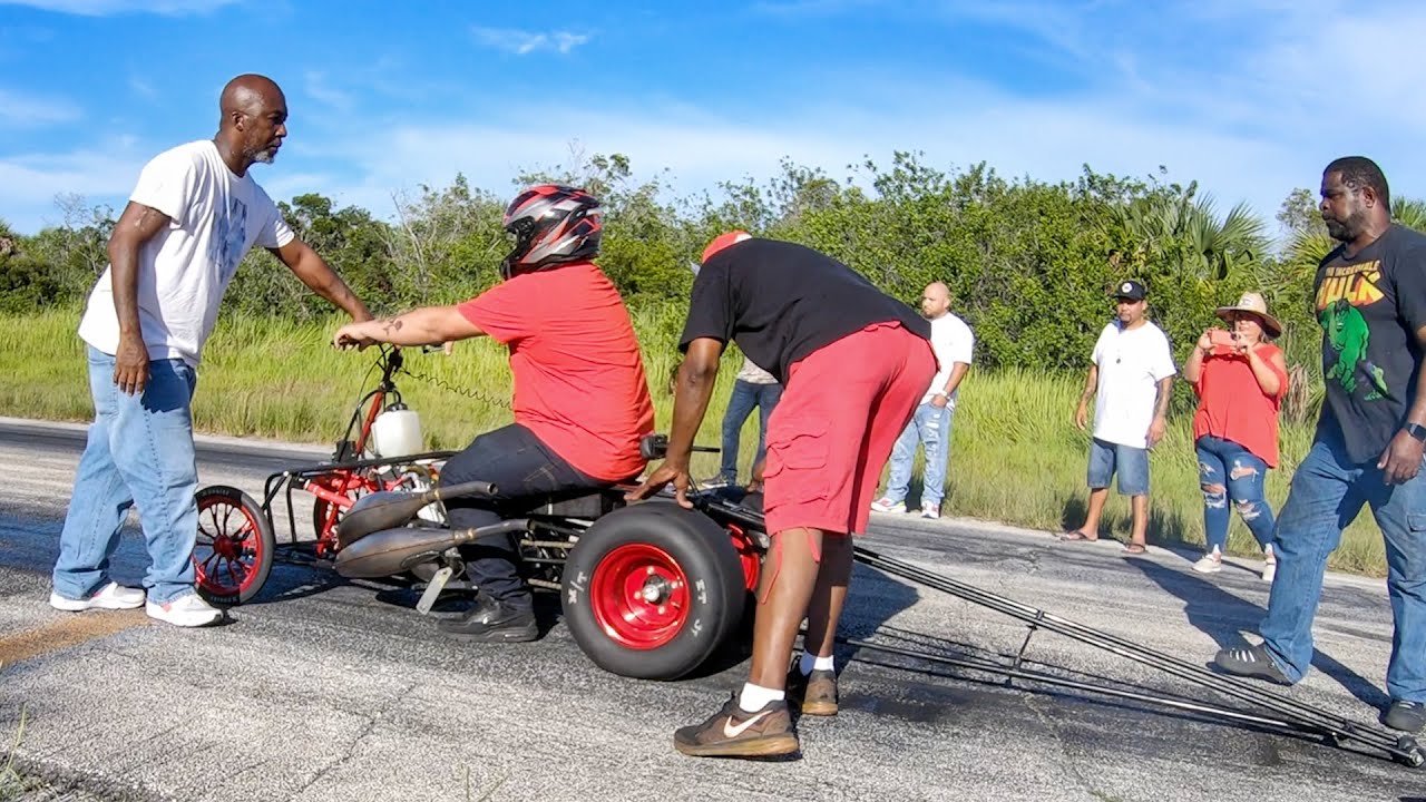CUSTOM 130HP BANSHEE RACING AT THE LOT! - YouTube