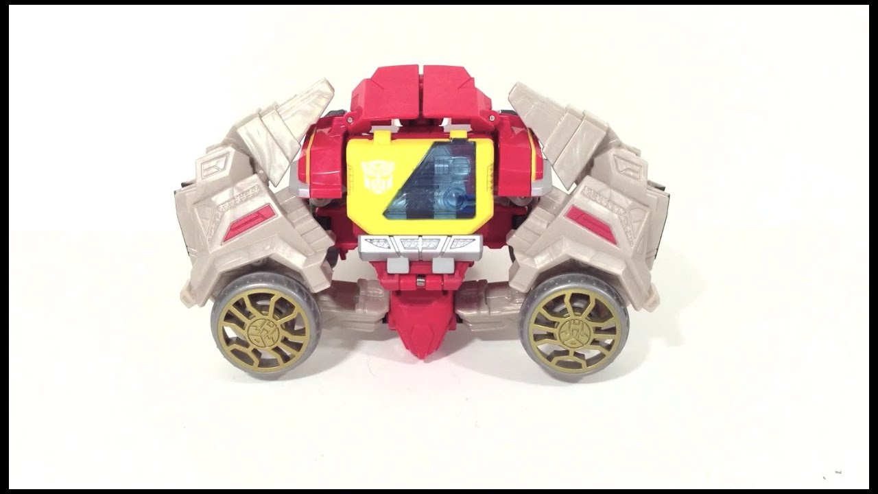 Review of Transformers Generations FoC Autobot Blaster - YouTube
