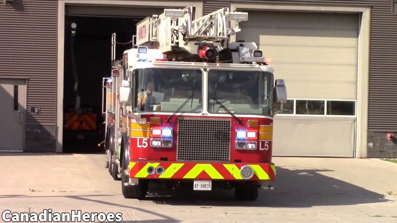 HFD - (EQ2B) Hamilton Fire Ladder 5 Responding W/Engine 2 To A Vehicle ...