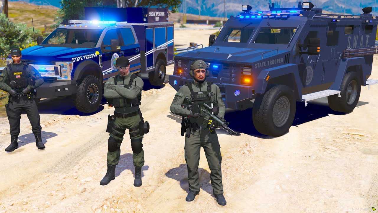 Activating SWAT in GTA 5 RP - YouTube