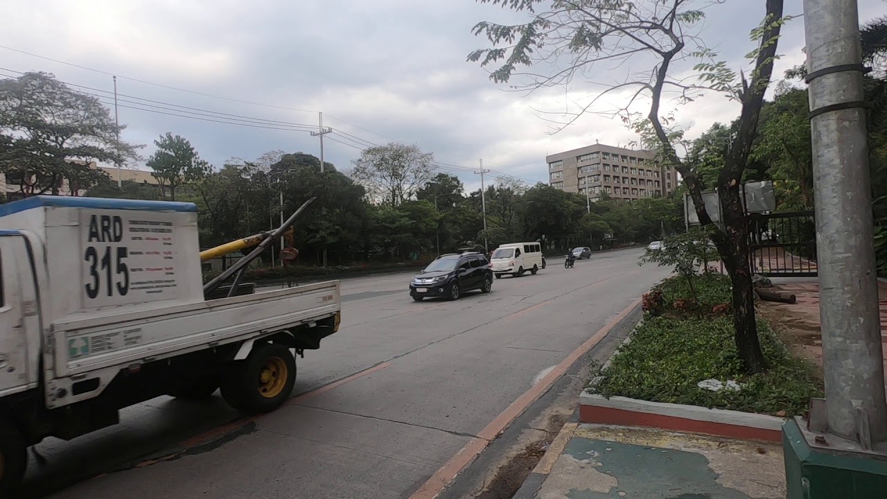 Elliptical Road Quezon Memorial Circle - Metro Manila "Lockdown" March ...