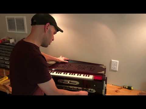 “Wet tuning” on a Paul & Company 13/4 Scale Changer Harmonium