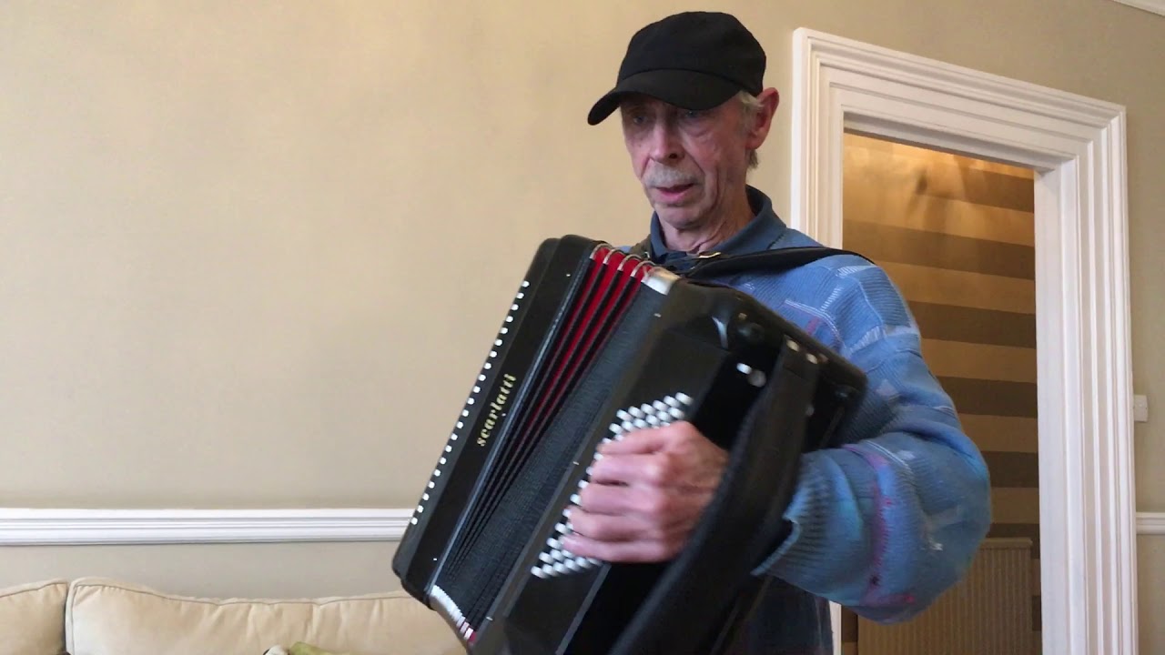 Bob Dylan- Blowing in the wind Accordion version - YouTube