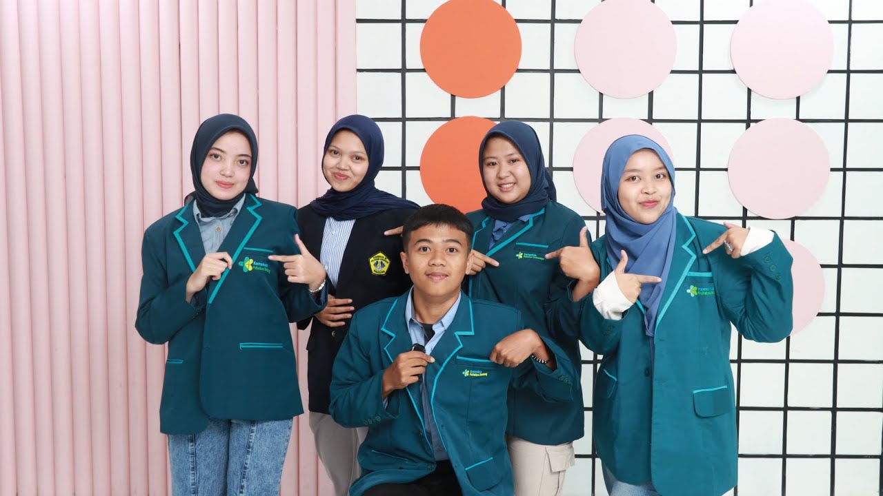 Behind the scene foto studio almet poltekkes 🍀 #poltekkeskemenkes - YouTube