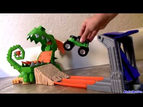 Hot Wheels Monster Jam Off-Road Dragon Blast Challenge Playset Review