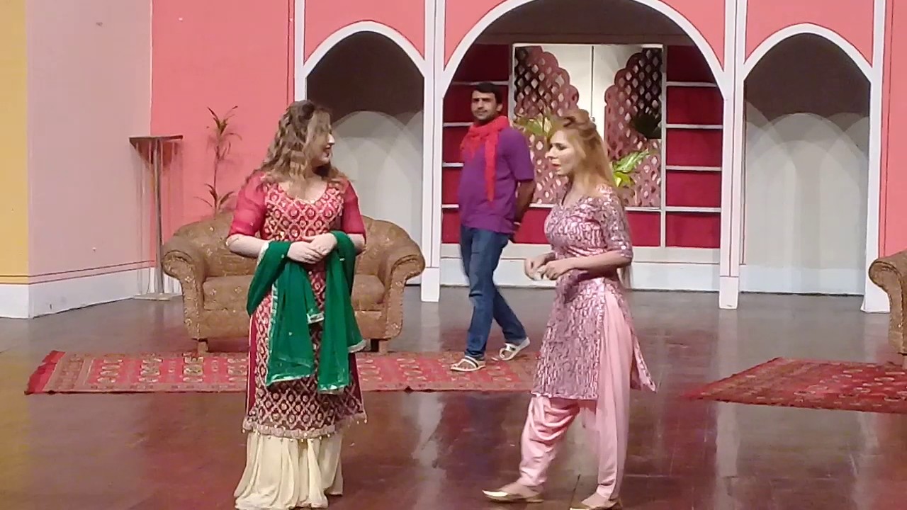 Pakistani stage drama - YouTube