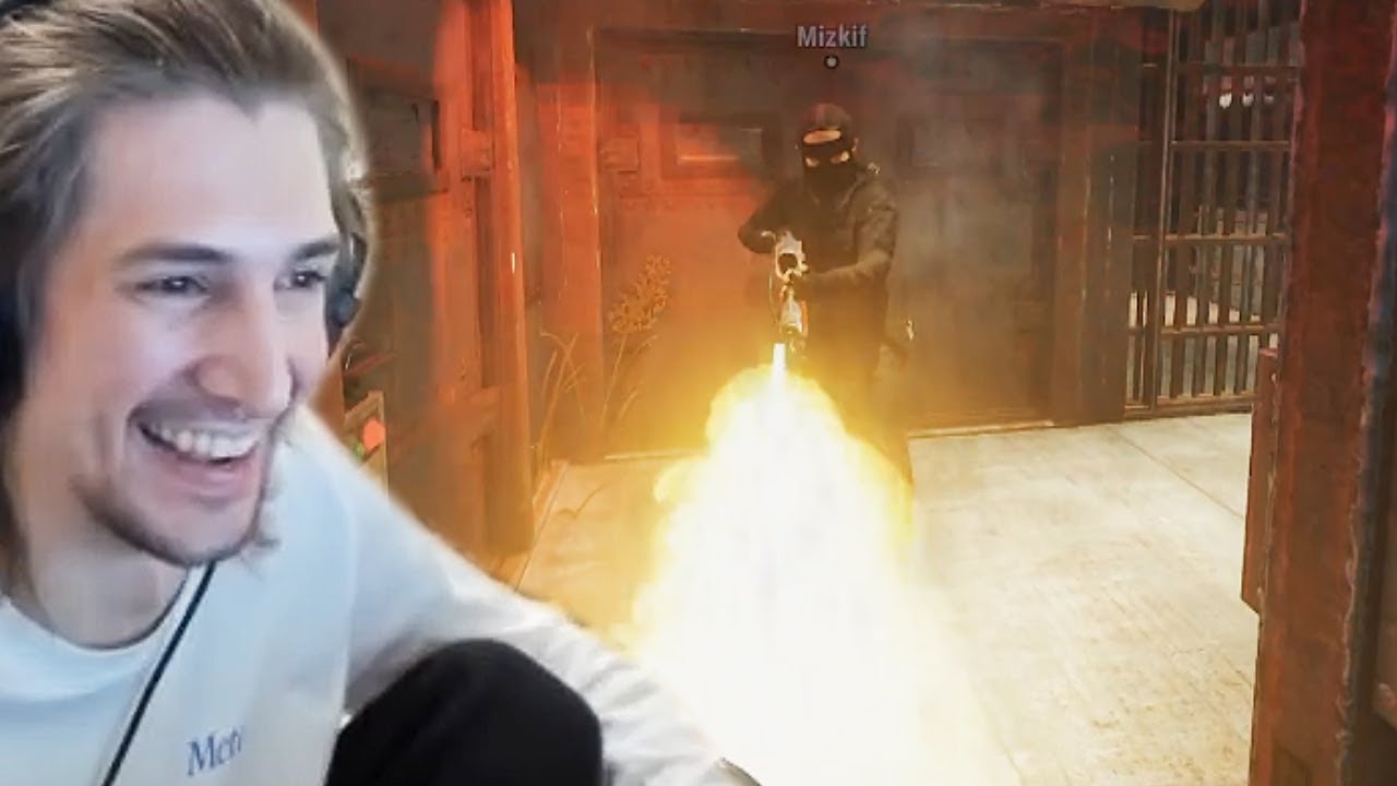 Trying to make new friends! - xQc Rust Episode 10 - YouTube