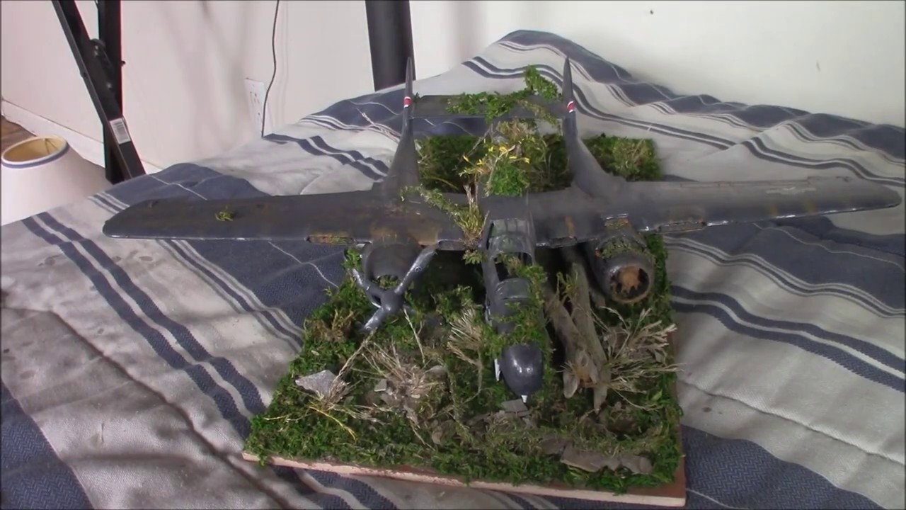 model of a WW2 plane crash - YouTube