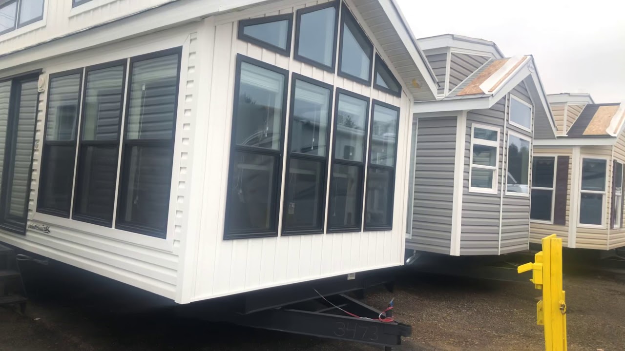2020 Kropf Island 4720BR Park Model Tour - YouTube