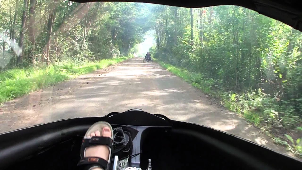 Velomobil Go One 3 Schweiz am Rhein bei 9470 Buchs SG - YouTube