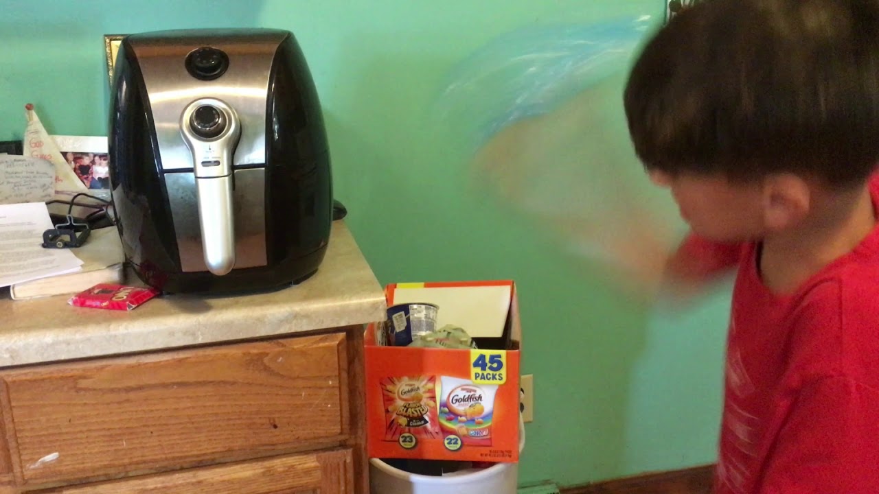 How To Open A Pack Of Gummies! - YouTube