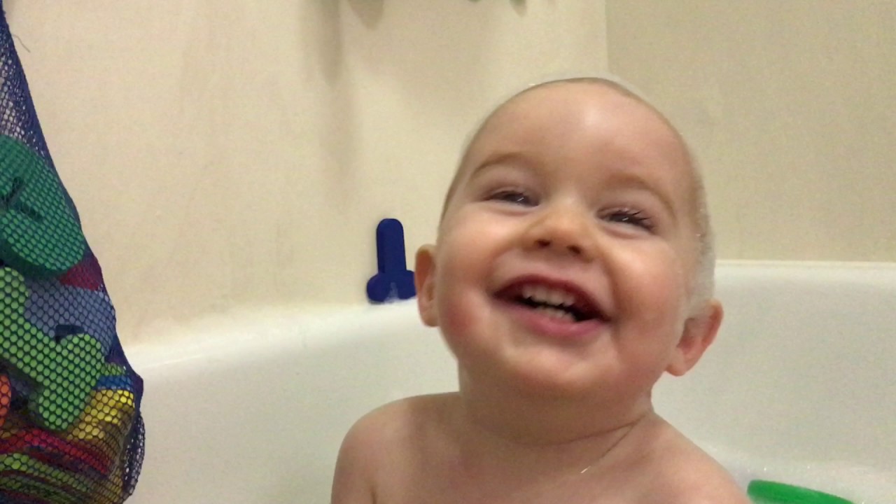 Messing with BubBub in the Tub - YouTube