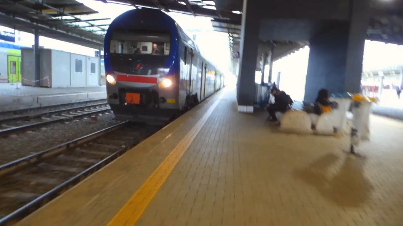 Rome double deck trains nice VF - YouTube